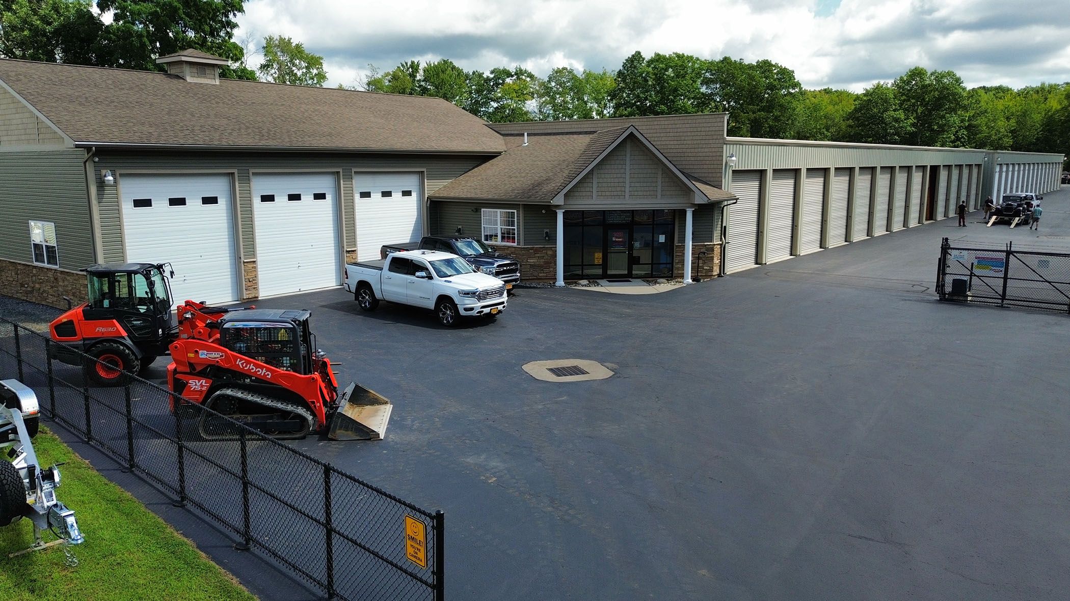 Secure Storage - Boats, RV's, Campers, Classic Cars - Boat N RV Condos